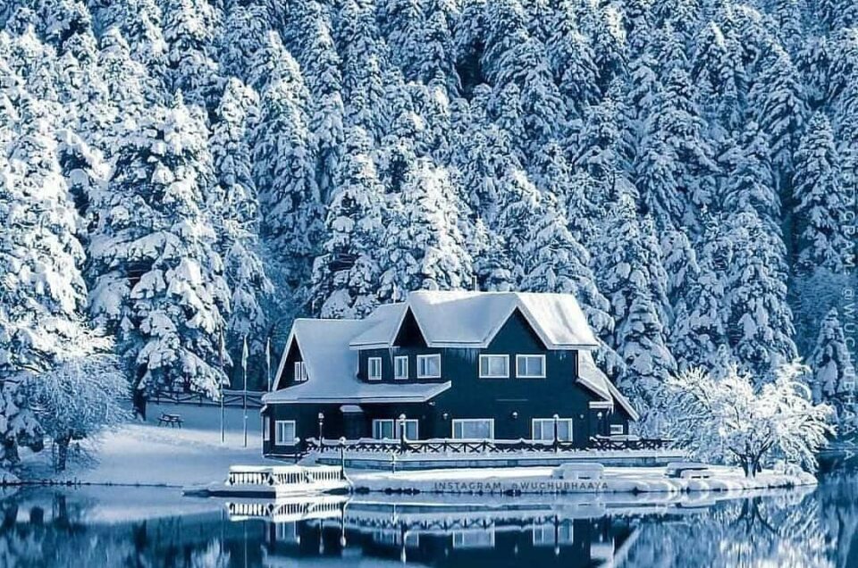 Gulmarg - Spring Holidays